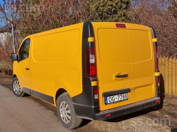 Yellow Renault Trafic 2015 in Ogre, with an engine capacity of 1.60 L and mileage of 233 thousand km for 7280 €, photo 3 on AUTOMOTO.COM.LV