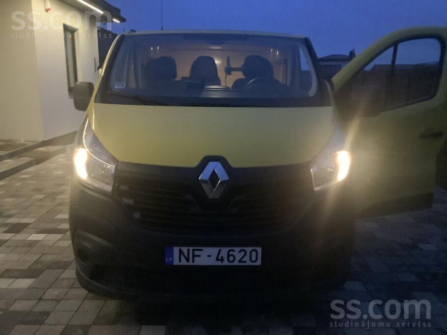 Yellow Renault Trafic 2018 in Riga, with an engine capacity of 1.60 L and mileage of 154 thousand km for 7990 €, photo 1 on AUTOMOTO.COM.LV