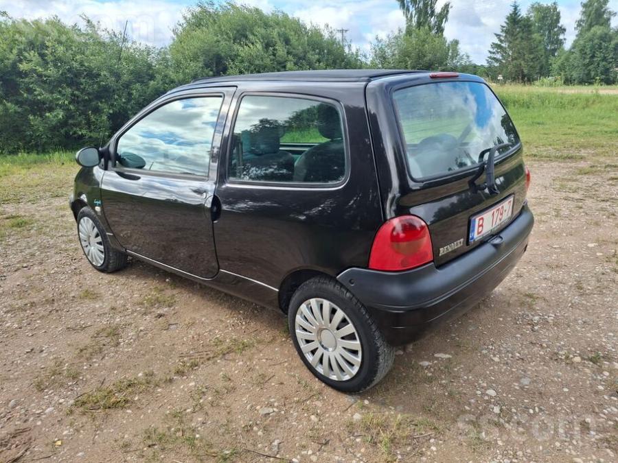 Melns Renault Twingo 2004 Tukums, ar dzinēja tilpumu 1.20 L un nobraukumu 155 tūkst. km par 1690 €, foto 7 vietnē AUTOMOTO.COM.LV