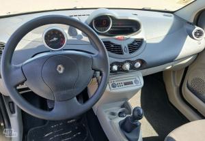 Black Renault Twingo 2008 in Klaipeda, with an engine capacity of 1.20 L and mileage of 104 thousand km for 1000 €, photo 12 on AUTOMOTO.COM.LV