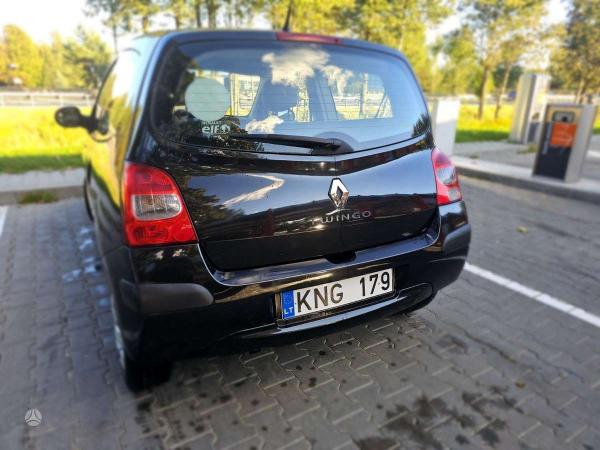 Melns Renault Twingo 2008 Viļņa, ar dzinēja tilpumu 1.15 L un nobraukumu 159 tūkst. km par 1199 €, foto 8 vietnē AUTOMOTO.COM.LV