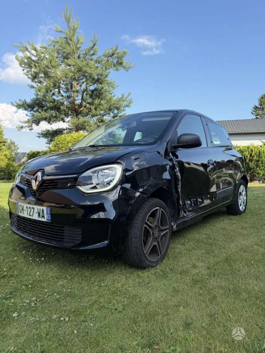 Melns Renault Twingo 2023 Kauņa, ar dzinēja tilpumu 0.00 L un nobraukumu 47 tūkst. km par 5900 €, foto 4 vietnē AUTOMOTO.COM.LV