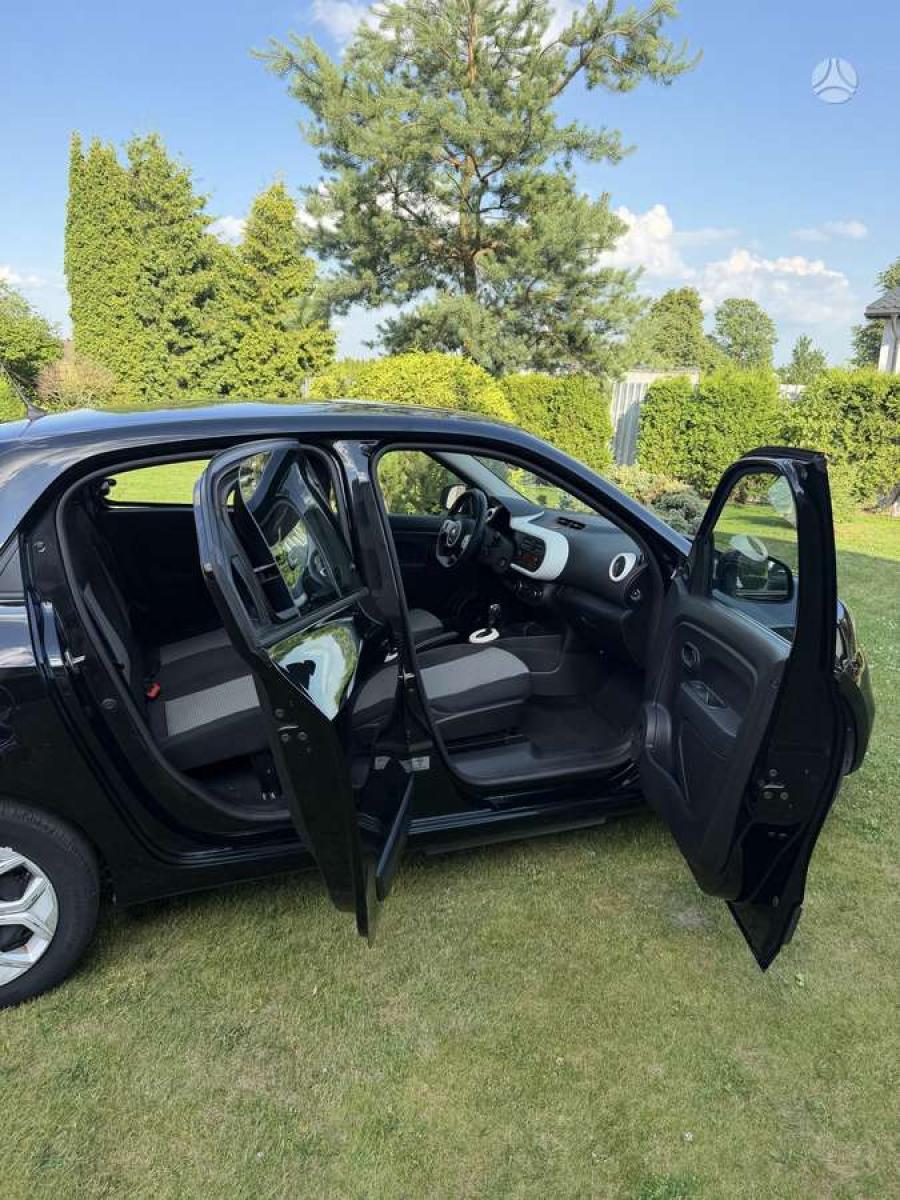 Melns Renault Twingo 2023 Kauņa, ar dzinēja tilpumu 0.00 L un nobraukumu 47 tūkst. km par 5900 €, foto 12 vietnē AUTOMOTO.COM.LV