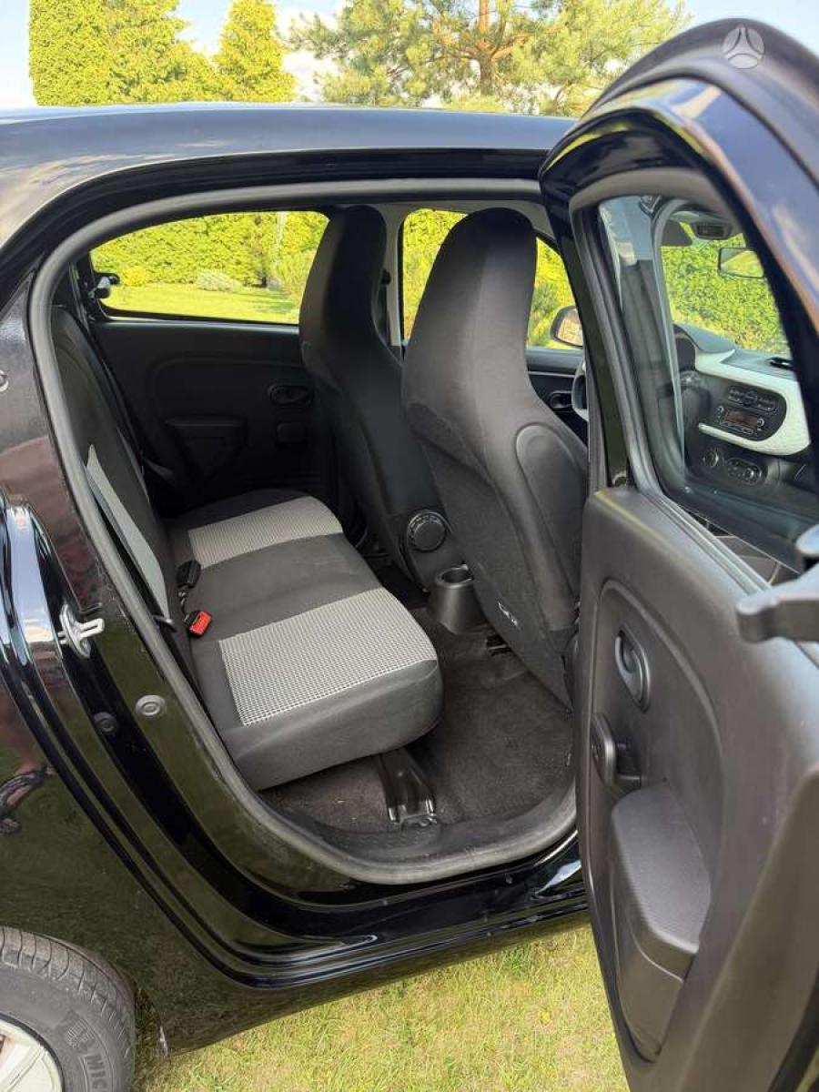 Melns Renault Twingo 2023 Kauņa, ar dzinēja tilpumu 0.00 L un nobraukumu 47 tūkst. km par 5900 €, foto 15 vietnē AUTOMOTO.COM.LV