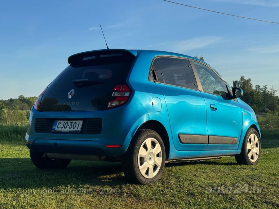 Zils Renault Twingo 2014 Tartu, ar dzinēja tilpumu 0.00 L un nobraukumu 155 tūkst. km par 4500 €, foto 6 vietnē AUTOMOTO.COM.LV