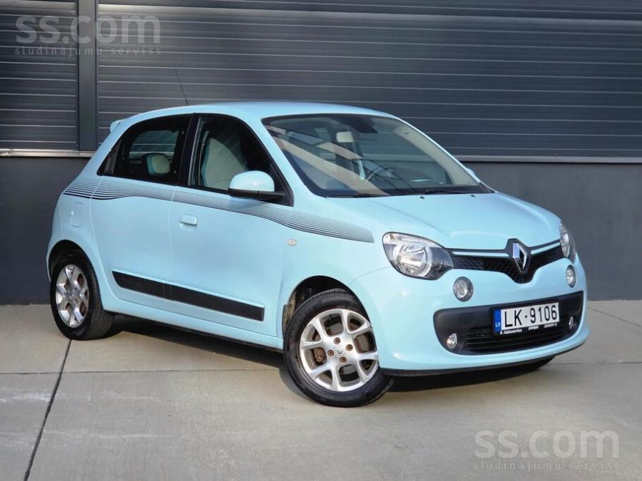 Green Renault Twingo 2015 in Riga, with an engine capacity of 1.00 L and mileage of 81 thousand km for 5500 €, photo 4 on AUTOMOTO.COM.LV