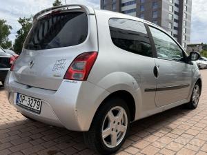 Pelēks Renault Twingo 2007 Rīga, ar dzinēja tilpumu 1.10 L un nobraukumu 0 tūkst. km par 2300 €, foto 4 vietnē AUTOMOTO.COM.LV