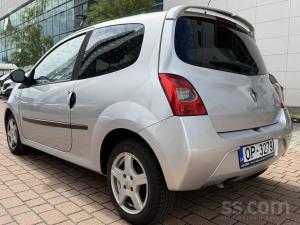 Pelēks Renault Twingo 2007 Rīga, ar dzinēja tilpumu 1.10 L un nobraukumu 0 tūkst. km par 2300 €, foto 5 vietnē AUTOMOTO.COM.LV