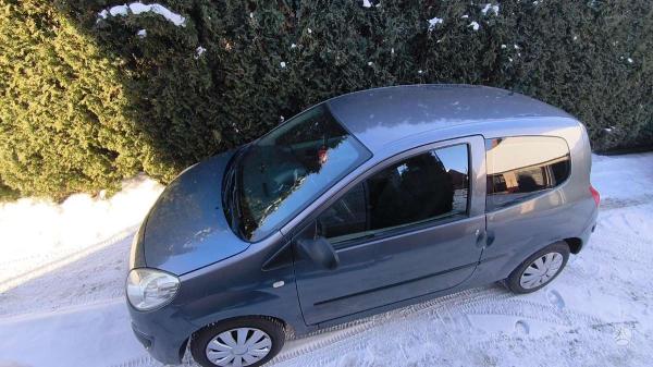 Pelēks Renault Twingo 2008 Vilkaviškis, ar dzinēja tilpumu 1.50 L un nobraukumu 152 tūkst. km par 1450 €, foto 4 vietnē AUTOMOTO.COM.LV