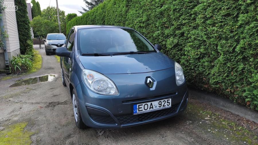 Pelēks Renault Twingo 2008 Vilkaviškis, ar dzinēja tilpumu 1.50 L un nobraukumu 152 tūkst. km par 1490 €, foto 3 vietnē AUTOMOTO.COM.LV
