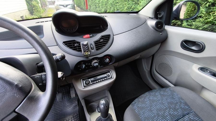 Pelēks Renault Twingo 2008 Vilkaviškis, ar dzinēja tilpumu 1.50 L un nobraukumu 152 tūkst. km par 1490 €, foto 9 vietnē AUTOMOTO.COM.LV