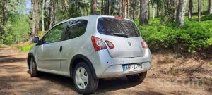Pelēks Renault Twingo 2013 Rīga, ar dzinēja tilpumu 1.50 L un nobraukumu 74 tūkst. km par 400 €, foto 4 vietnē AUTOMOTO.COM.LV