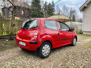 Sarkans Renault Twingo 2009 Rīga, ar dzinēja tilpumu 1.20 L un nobraukumu 206 tūkst. km par 1090 €, foto 3 vietnē AUTOMOTO.COM.LV