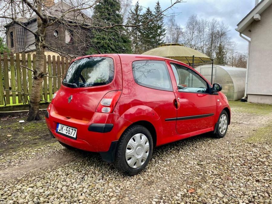 Sarkans Renault Twingo 2009 Rīga, ar dzinēja tilpumu 1.20 L un nobraukumu 206 tūkst. km par 1090 €, foto 3 vietnē AUTOMOTO.COM.LV