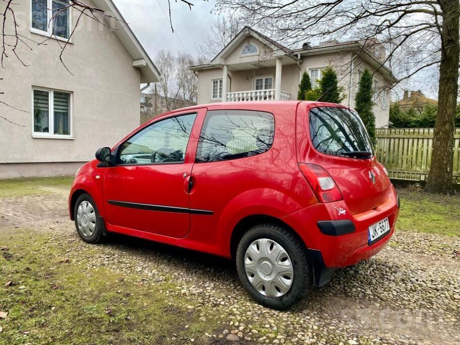 Sarkans Renault Twingo 2009 Rīga, ar dzinēja tilpumu 1.20 L un nobraukumu 206 tūkst. km par 1090 €, foto 5 vietnē AUTOMOTO.COM.LV