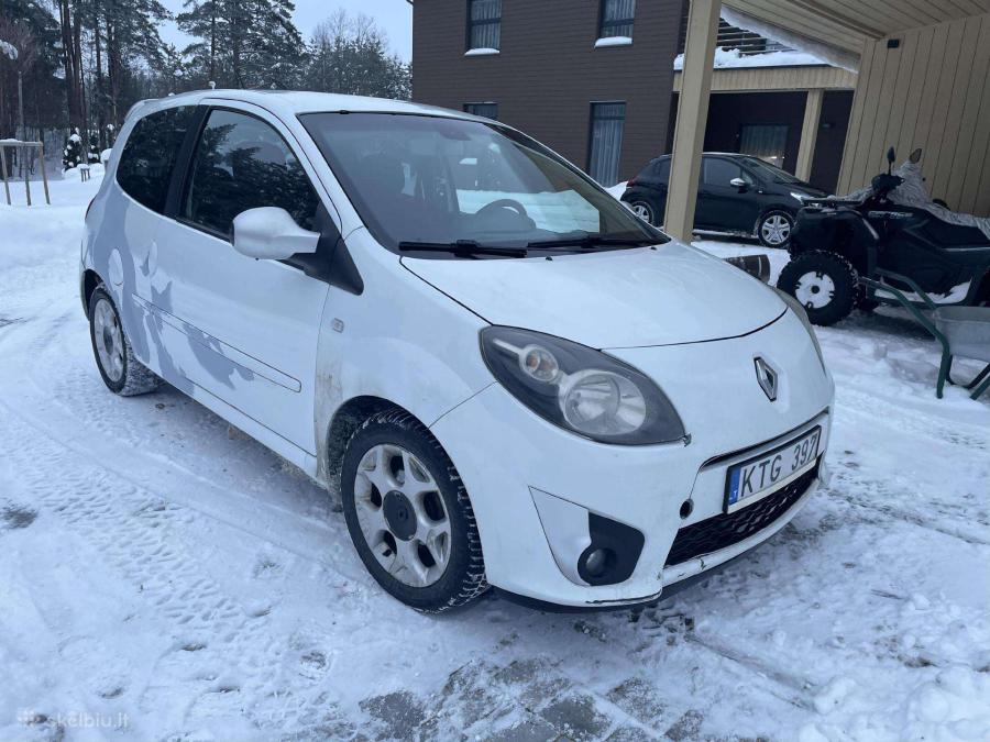 Balts Renault Twingo 2009 Telšiai, ar dzinēja tilpumu 1.50 L un nobraukumu 224 tūkst. km par 1050 €, foto 2 vietnē AUTOMOTO.COM.LV
