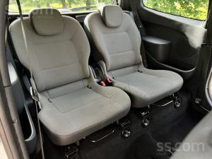 Balts Renault Twingo 2011 Cēsis, ar dzinēja tilpumu 1.20 L un nobraukumu 241 tūkst. km par 2650 €, foto 10 vietnē AUTOMOTO.COM.LV