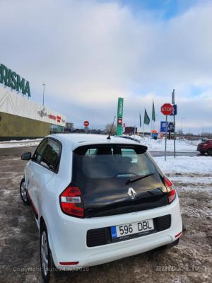 Balts Renault Twingo 2015 Tallina, ar dzinēja tilpumu 1.00 L un nobraukumu 128 tūkst. km par 3200 €, foto 4 vietnē AUTOMOTO.COM.LV