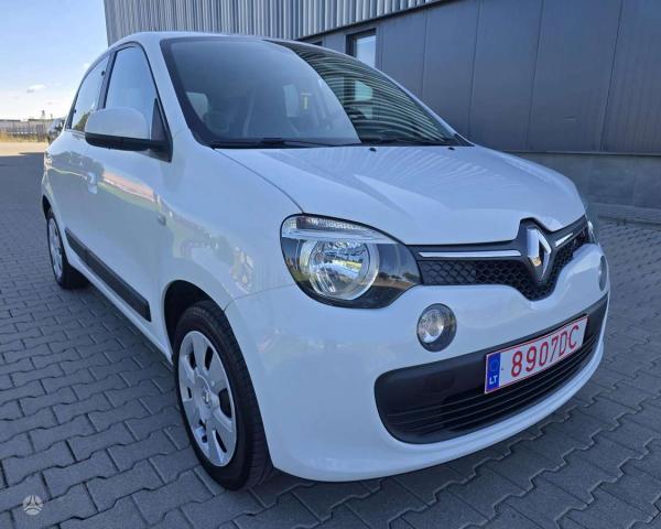 Balts Renault Twingo 2019 Panevēža, ar dzinēja tilpumu 1.00 L un nobraukumu 97 tūkst. km par 3999 €, foto 7 vietnē AUTOMOTO.COM.LV