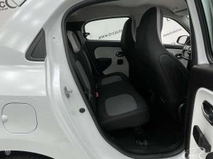 White Renault Twingo 2022 in Vilnius, with an engine capacity of 0.00 L and mileage of 26 thousand km for 9900 €, photo 10 on AUTOMOTO.COM.LV