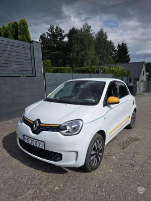 White Renault Twingo 2022 in Vilnius, with an engine capacity of 0.00 L and mileage of 31 thousand km for 7500 €, photo 2 on AUTOMOTO.COM.LV