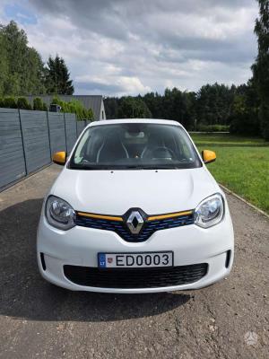 White Renault Twingo 2022 in Vilnius, with an engine capacity of 0.00 L and mileage of 31 thousand km for 7500 €, photo 6 on AUTOMOTO.COM.LV
