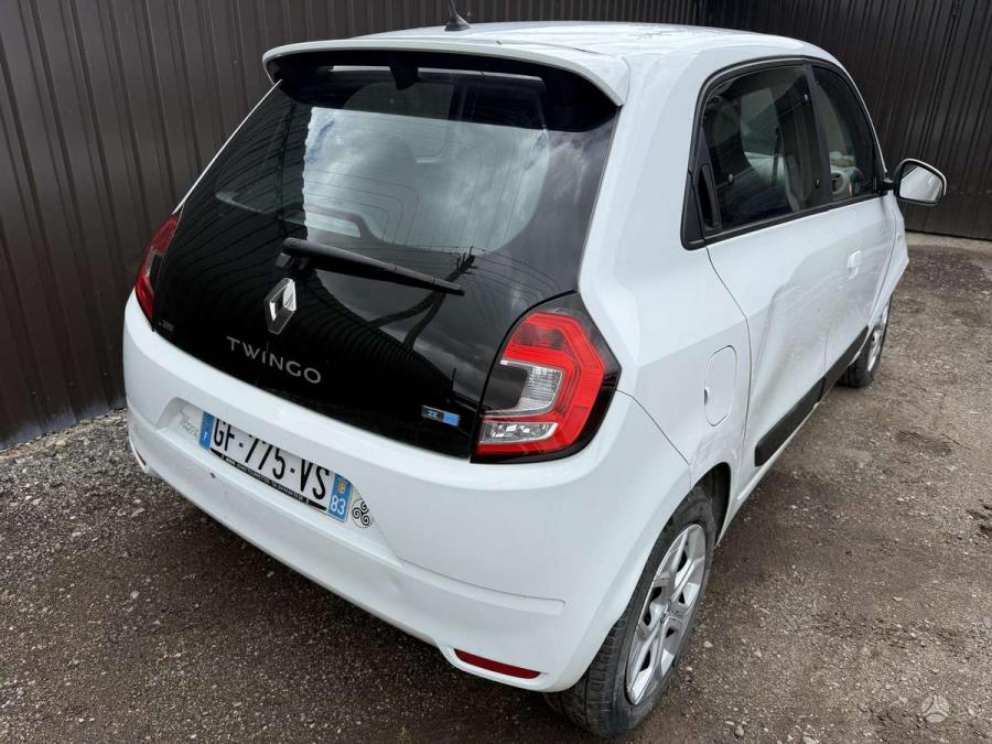 Balts Renault Twingo 2022 Kauņa, ar dzinēja tilpumu 0.00 L un nobraukumu 34 tūkst. km par 4600 €, foto 4 vietnē AUTOMOTO.COM.LV