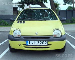 Желтый Рено Твинго 1998 в Рига, объемом двигателя 1.20 л и пробегом 140 тыс. км за 1350 €, фото 8 на AUTOMOTO.COM.LV