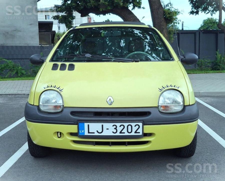 Желтый Рено Твинго 1998 в Рига, объемом двигателя 1.20 л и пробегом 140 тыс. км за 1350 €, фото 8 на AUTOMOTO.COM.LV