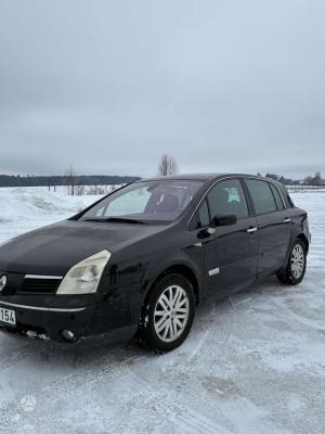 Black Renault vel-satis 2006 in Salcininkai, with an engine capacity of 2.19 L and mileage of 314 thousand km for 790 €, photo 3 on AUTOMOTO.COM.LV