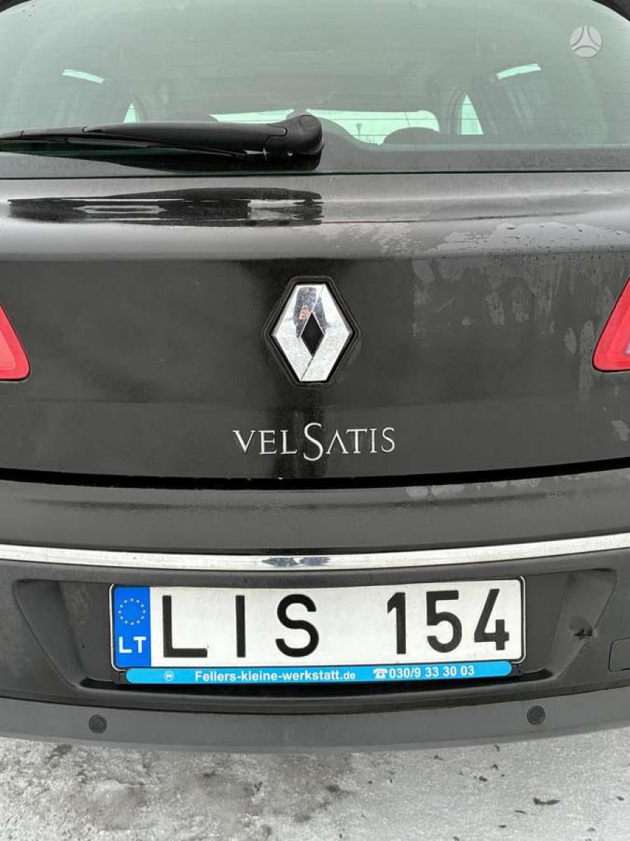 Black Renault vel-satis 2006 in Salcininkai, with an engine capacity of 2.19 L and mileage of 314 thousand km for 790 €, photo 6 on AUTOMOTO.COM.LV