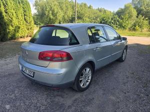Pelēks Renault vel-satis 2004 Jurbarkas, ar dzinēja tilpumu 2.20 L un nobraukumu 240 tūkst. km par 950 €, foto 3 vietnē AUTOMOTO.COM.LV
