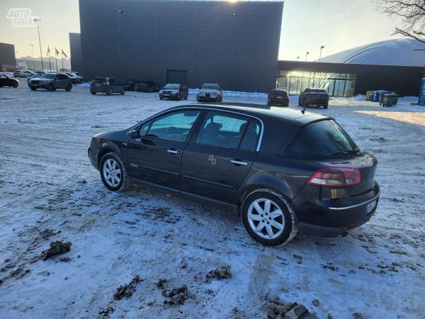 Renault vel-satis 2006 Kauņa, ar dzinēja tilpumu 2.20 L un nobraukumu 280 tūkst. km par 1599 €, foto 9 vietnē AUTOMOTO.COM.LV