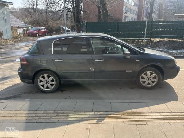 Renault vel-satis 2006 in Vilnius, with an engine capacity of 2.20 L and mileage of 456 thousand km for 599 €, photo 4 on AUTOMOTO.COM.LV