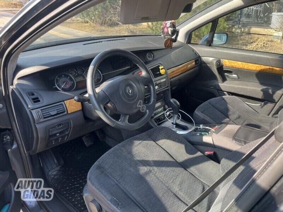 Renault vel-satis 2006 in Vilnius, with an engine capacity of 2.20 L and mileage of 456 thousand km for 480 €, photo 6 on AUTOMOTO.COM.LV