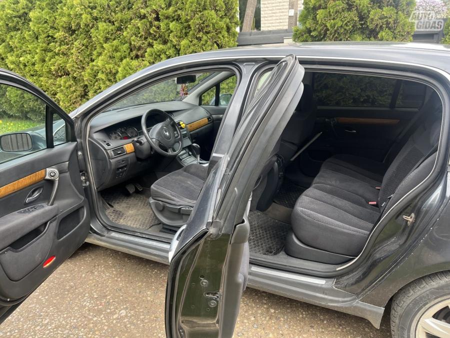 Renault vel-satis 2006 in Vilnius, with an engine capacity of 2.20 L and mileage of 456 thousand km for 550 €, photo 6 on AUTOMOTO.COM.LV
