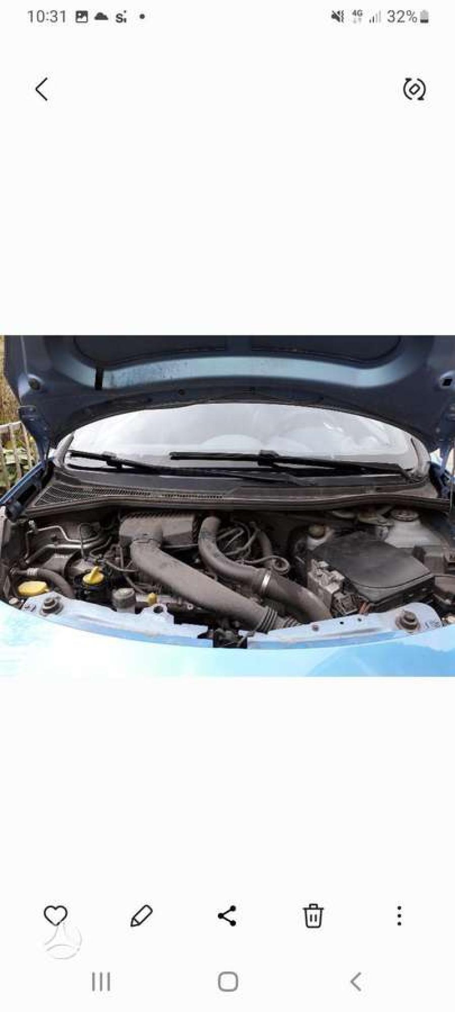 Blue Renault Wind 2010 in Anyksciai, with an engine capacity of 1.15 L and mileage of 110 thousand km for 3500 €, photo 4 on AUTOMOTO.COM.LV