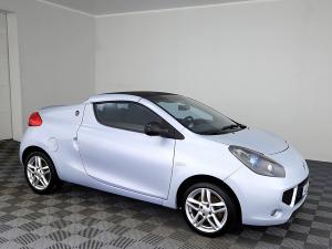 Blue Renault Wind 2011 in Tallinn, with an engine capacity of 1.10 L and mileage of 194 thousand km for 1799 €, photo 6 on AUTOMOTO.COM.LV