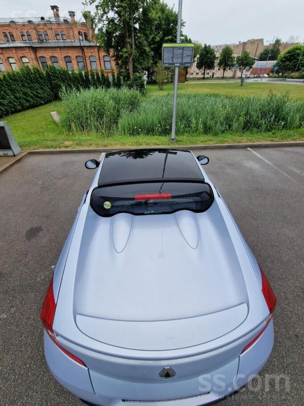 Pelēks Renault Wind 2011 Rīga, ar dzinēja tilpumu 1.20 L un nobraukumu 102 tūkst. km par 4350 €, foto 1 vietnē AUTOMOTO.COM.LV