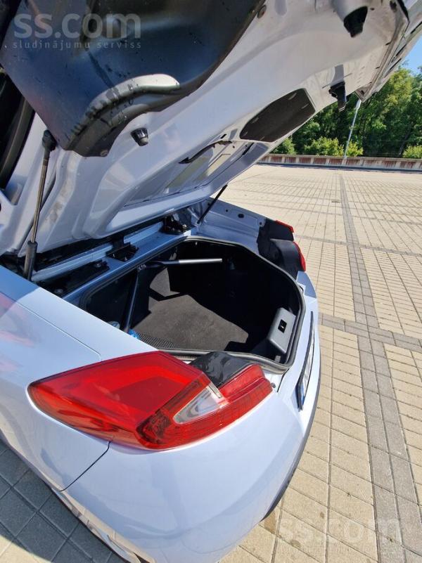 Pelēks Renault Wind 2011 Rīga, ar dzinēja tilpumu 1.20 L un nobraukumu 102 tūkst. km par 4350 €, foto 9 vietnē AUTOMOTO.COM.LV