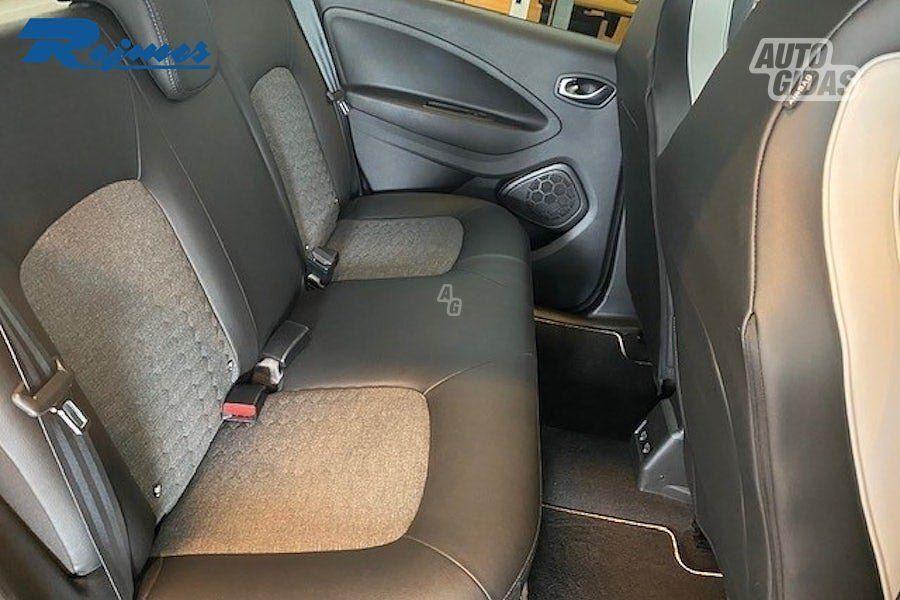 Black Renault Zoe 2020 in Kaunas, with an engine capacity of 0.00 L and mileage of 29 thousand km for 22540 €, photo 9 on AUTOMOTO.COM.LV