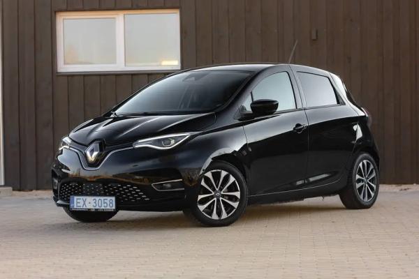 Black Renault Zoe 2020 in Jelgava, with an engine capacity of 0.00 L and mileage of 121 thousand km for 11500 €, photo 1 on AUTOMOTO.COM.LV