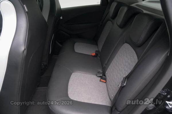Melns Renault Zoe 2021 Tallina, ar dzinēja tilpumu 0.00 L un nobraukumu 124 tūkst. km par 15990 €, foto 9 vietnē AUTOMOTO.COM.LV