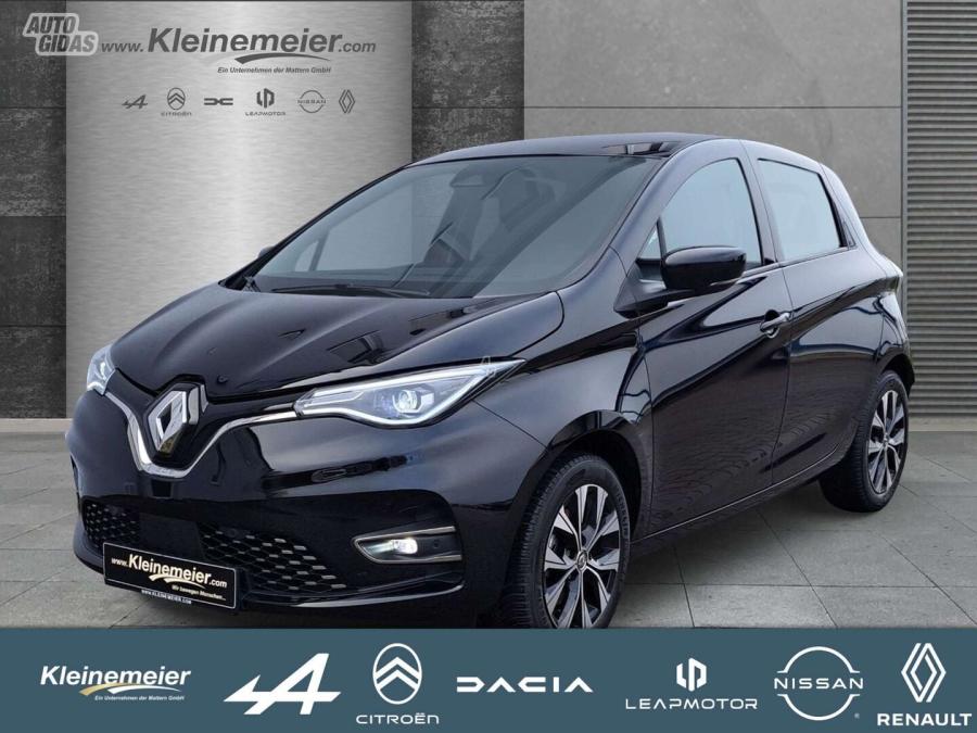 Black Renault Zoe 2023 in Kaunas, with an engine capacity of 0.00 L and mileage of 26 thousand km for 26925 €, photo 1 on AUTOMOTO.COM.LV