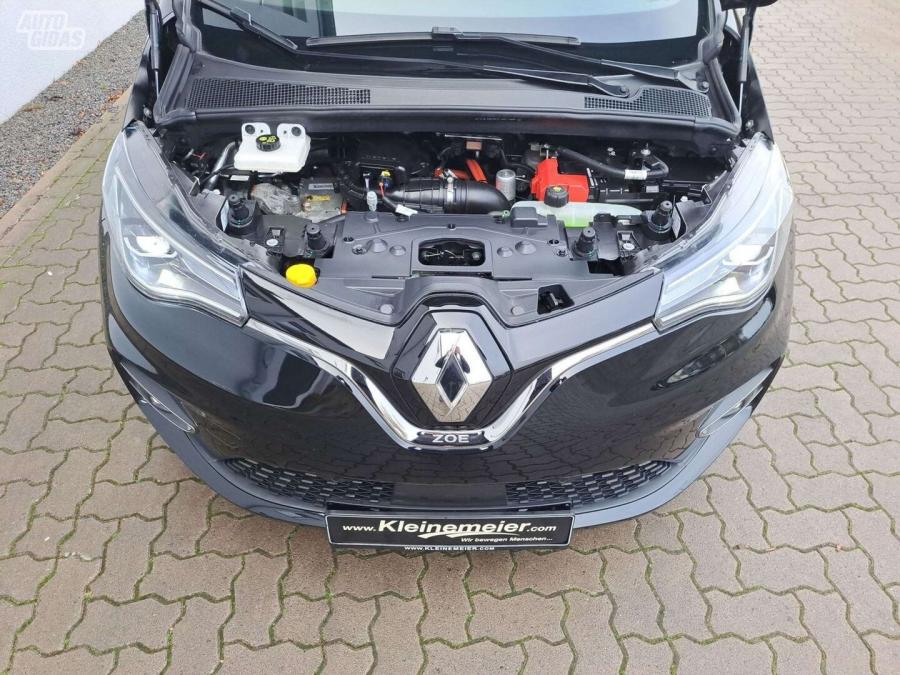 Black Renault Zoe 2023 in Kaunas, with an engine capacity of 0.00 L and mileage of 26 thousand km for 26925 €, photo 7 on AUTOMOTO.COM.LV