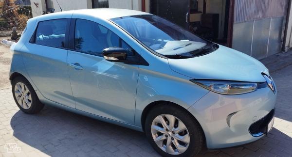 Blue Renault Zoe 2013 in Radviliskis, with an engine capacity of 0.00 L and mileage of 62 thousand km for 4990 €, photo 1 on AUTOMOTO.COM.LV
