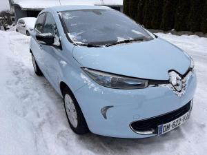 Blue Renault Zoe 2014 in Vilnius, with an engine capacity of 0.00 L and mileage of 81 thousand km for 3499 €, photo  on AUTOMOTO.COM.LV