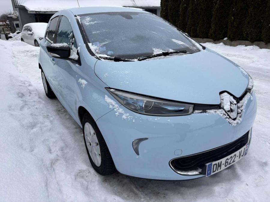 Zils Renault Zoe 2014 Viļņa, ar dzinēja tilpumu 0.00 L un nobraukumu 81 tūkst. km par 3499 €, foto 1 vietnē AUTOMOTO.COM.LV