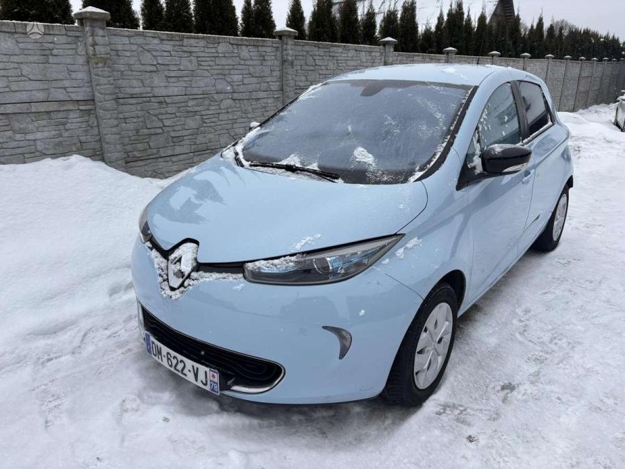 Zils Renault Zoe 2014 Viļņa, ar dzinēja tilpumu 0.00 L un nobraukumu 81 tūkst. km par 3499 €, foto 2 vietnē AUTOMOTO.COM.LV