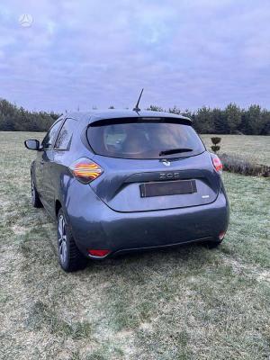 Zils Renault Zoe 2019 Tauragė, ar dzinēja tilpumu 0.00 L un nobraukumu 95 tūkst. km par 7750 €, foto 9 vietnē AUTOMOTO.COM.LV